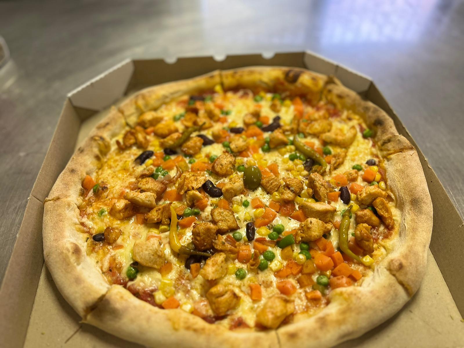 PIZZE – BOOM Pizza & Grill